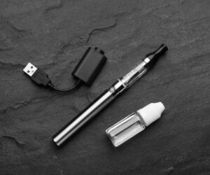 How long does a Vuse take to charge?